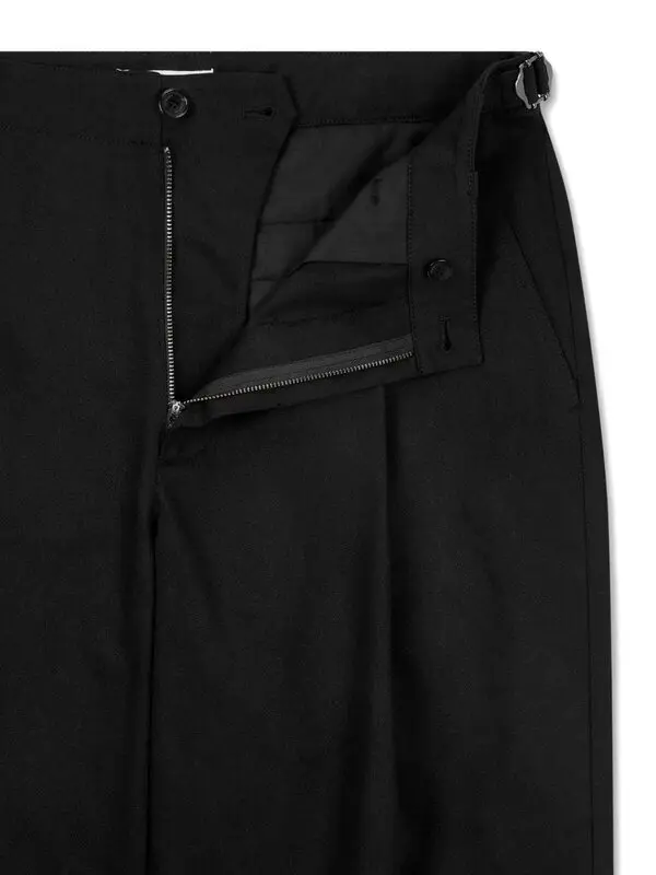 STUDIO TOMBOY Pintuck Detail Trousers