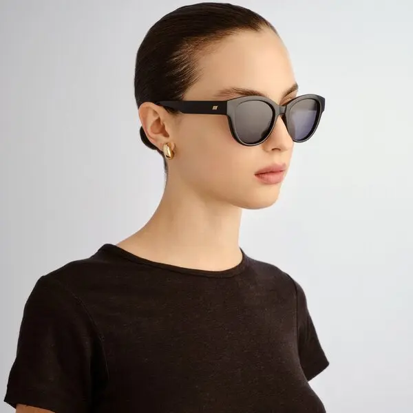 Le Specs Majestic Polarized Sunglasses - Black