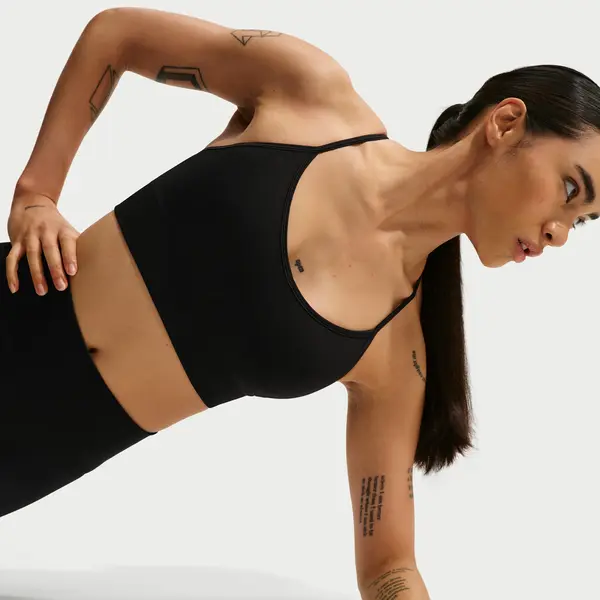 Nike Pro Seamless Light-support Padded Sports Bra - Black