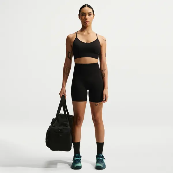 Nike Pro Seamless Light-support Padded Sports Bra - Black
