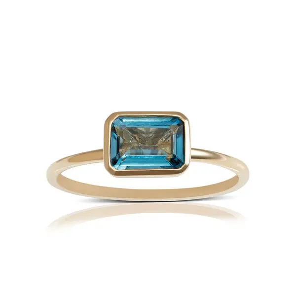 Benbridge Bezel Set Emerald Cut Topaz Ring - Blue