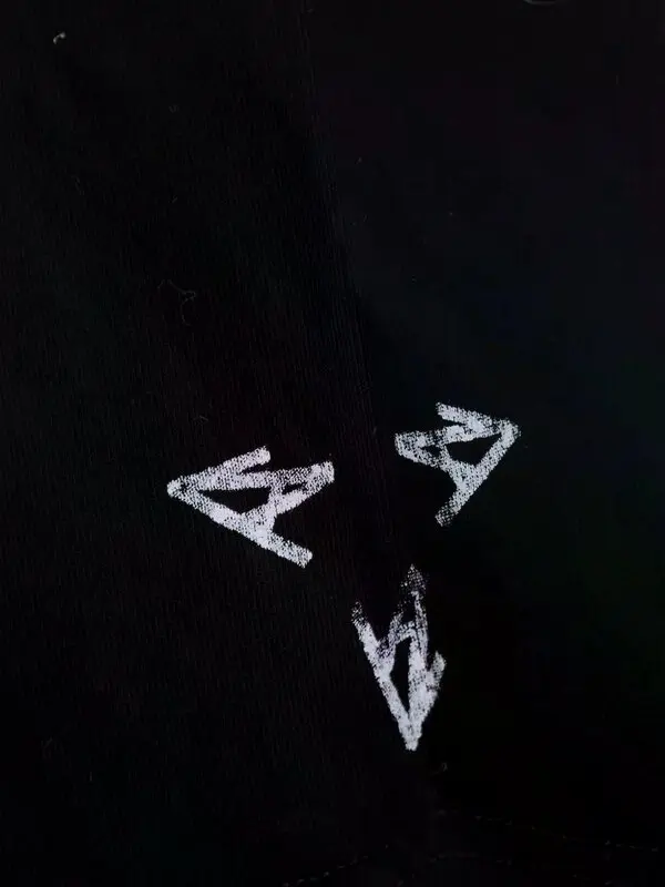 44 LABEL GROUP Gloves Print T-shirt