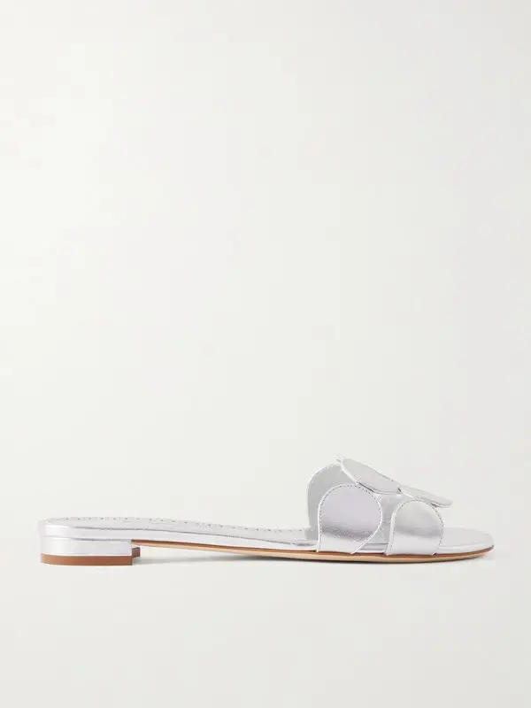 Manolo Blahnik Haribalmu 10 Metallic Leather Slides - Silver