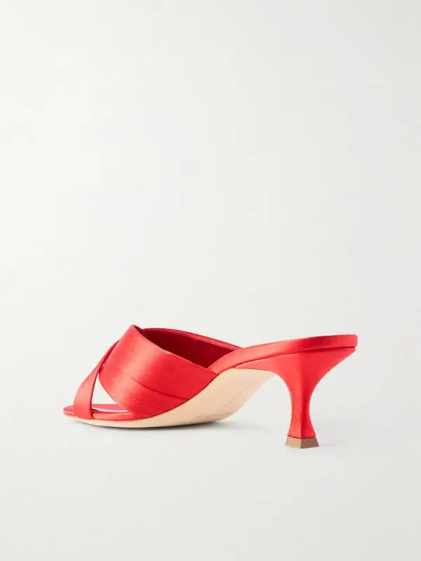 Manolo Blahnik Viera 50 Satin Mules - Red