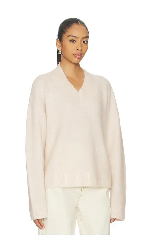 EAVES Jacquie V-neck Alpaca Blend Sweater