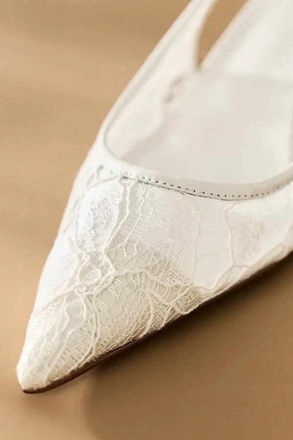 Lola Cruz Alberta Lace Kitten Pumps