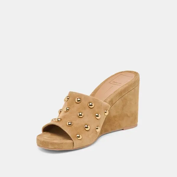 DOLCEVITA Holta Stud Wedges