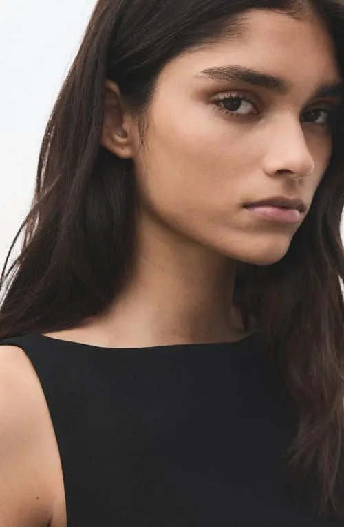 Mango Round Neck Sleeveless Suiting Top
