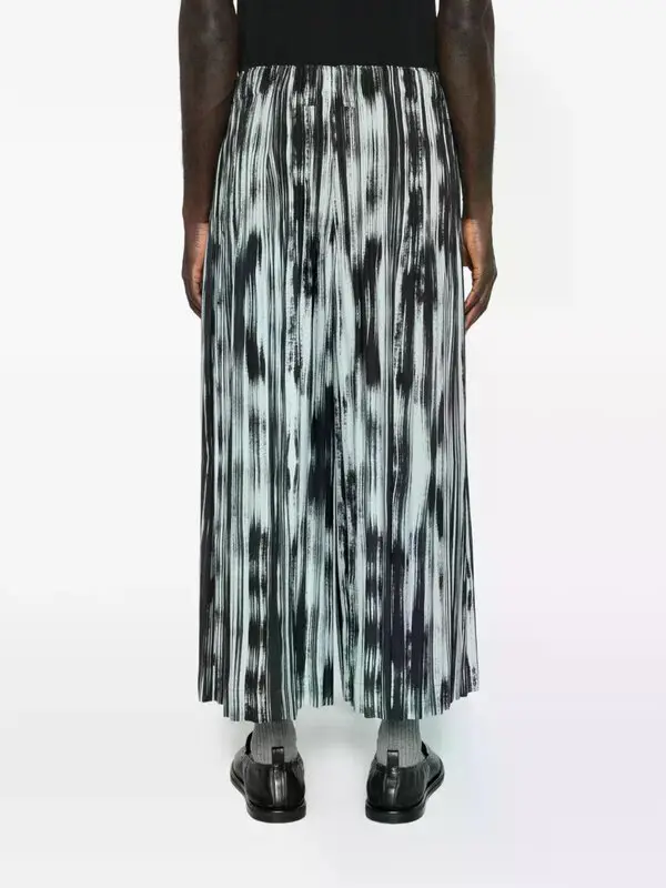 Issey Miyake Stripe-pattern Pleated Trousers