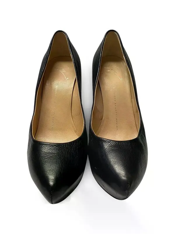 GIUSEPPE ZANOTTI Leather Pumps - Black