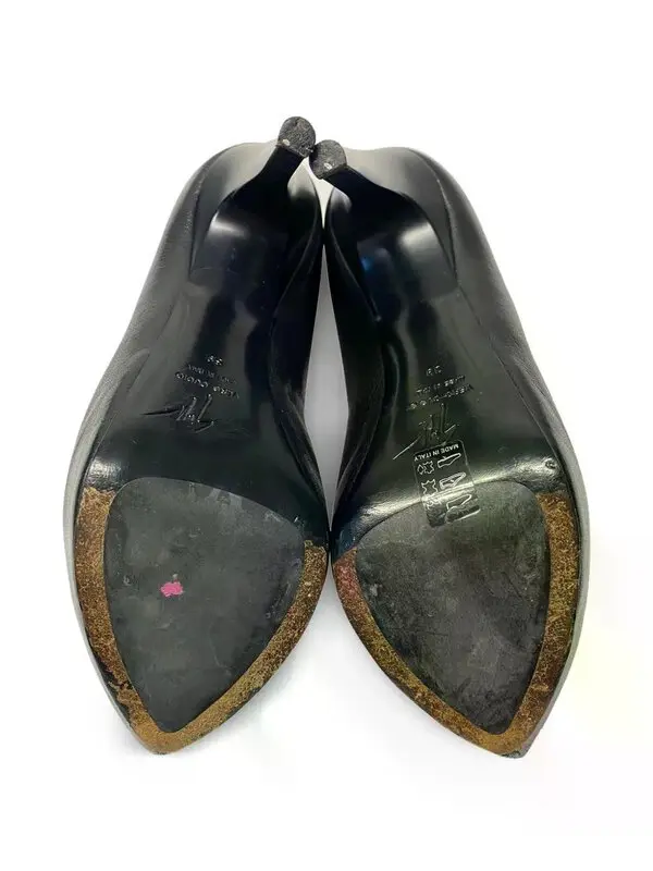 GIUSEPPE ZANOTTI Leather Pumps - Black