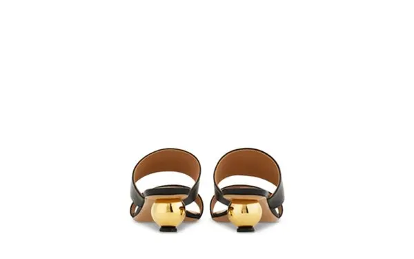 FERRAGAMO Leather Bauble Heel Sandals - Nero