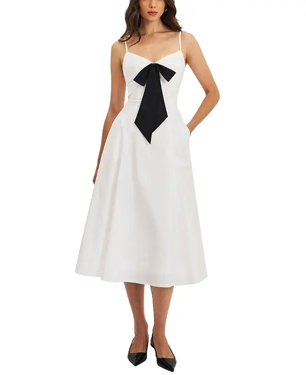 MISS CIRCLE Corinne Poplin Flared Maxi Dress With Removable Bow - White