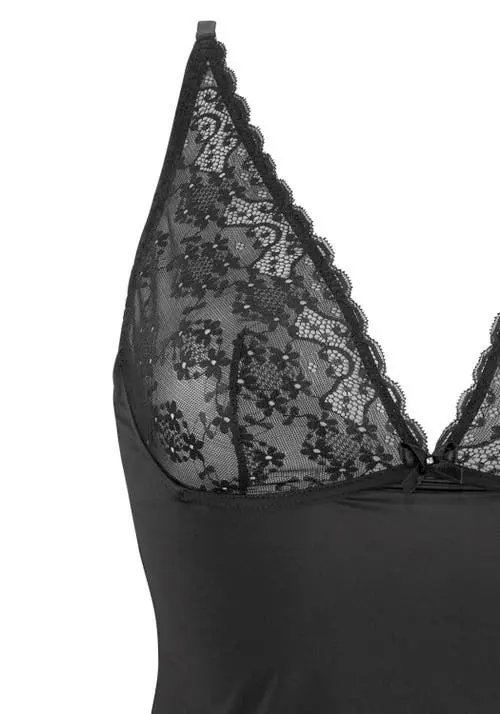 LASCANA Lace V-neck Babydoll