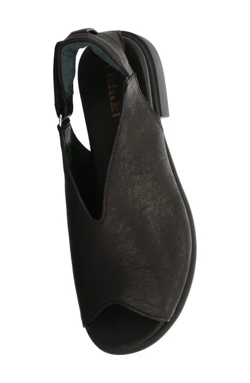 Think! Kamaa Peep-toe Sandals
