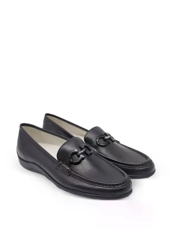 FERRAGAMO Gancini Leather Loafers