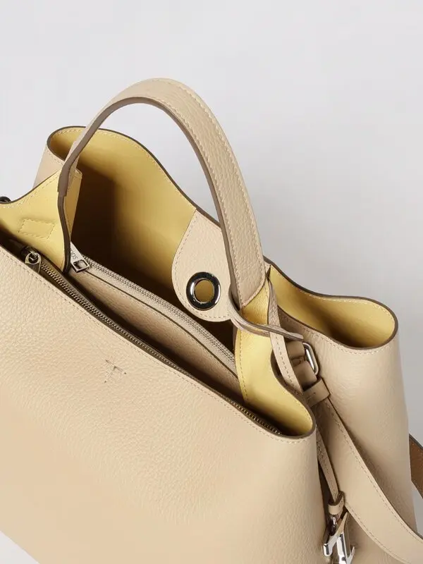 TOD'S Leather Handbag - Beige