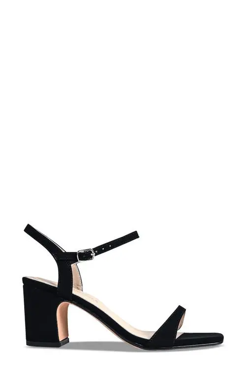 TOUCH UPS Sandals With Block Heel - Black