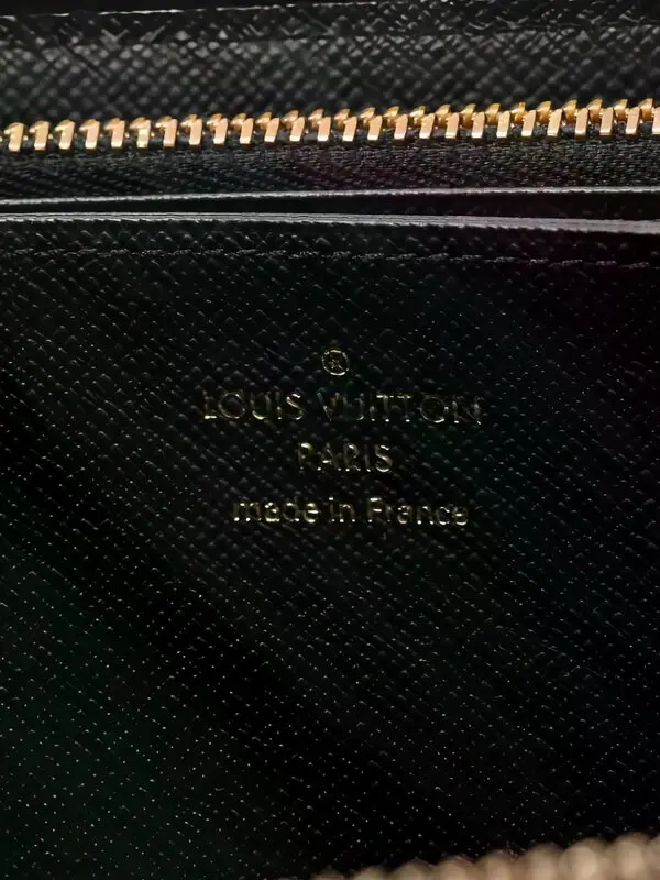 LOUIS VUITTON 2020 Monogram Giant Reverse Wallet
