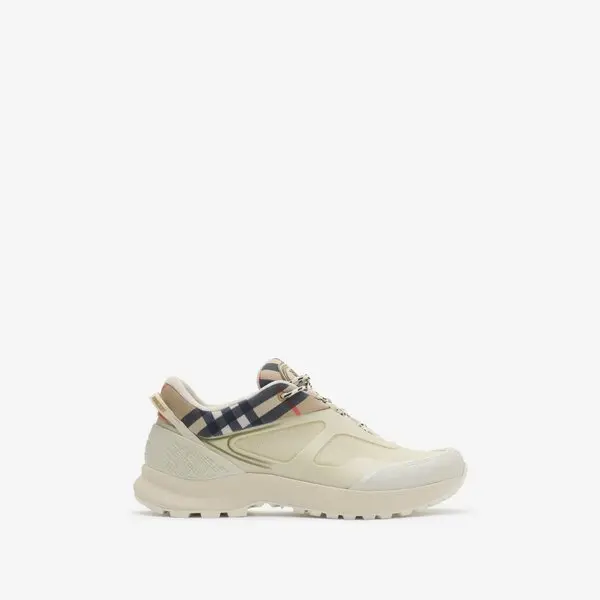 Burberry Check And Mesh Discover Sneakers - Tundra Beige/sand Beige