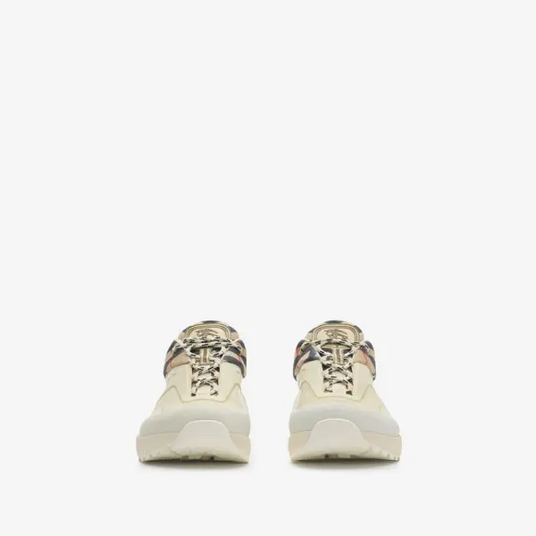 Burberry Check And Mesh Discover Sneakers - Tundra Beige/sand Beige