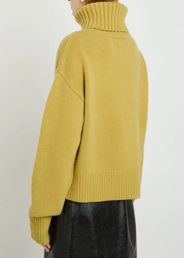 Extreme Cashmere N°434 Crop Xtra Roll-neck Cashmere Jumper - Yellow