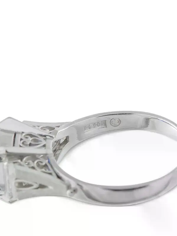 LB EXCLUSIVE Diamond And Sapphire Ring