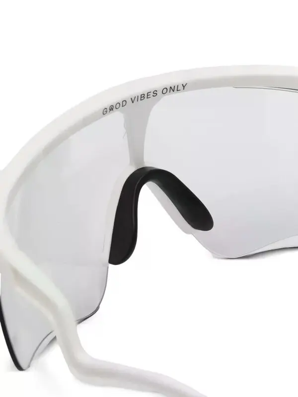 ALBA OPTICS Geometric Frame Sunglasses - White