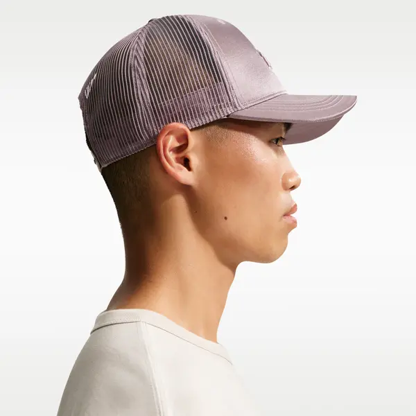 Nike Rise Structured Premium Trucker Cap