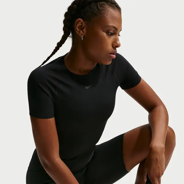 Nike Universa Dri-fit Short-sleeve Top - Black
