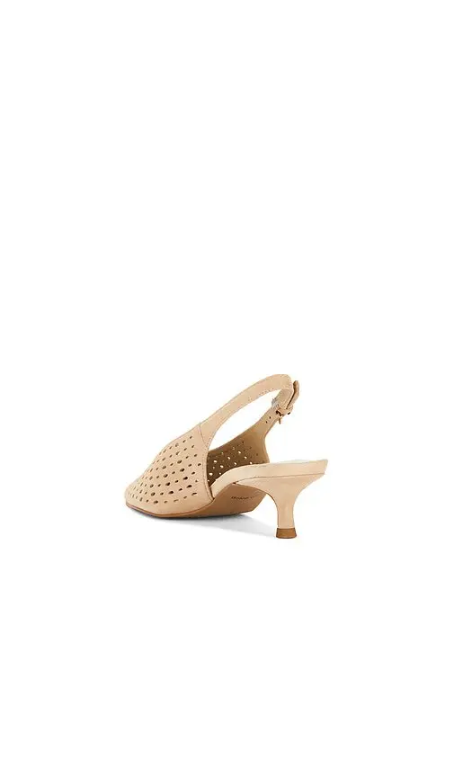 Dolce Vita Alenna Pump With Kitten Heel