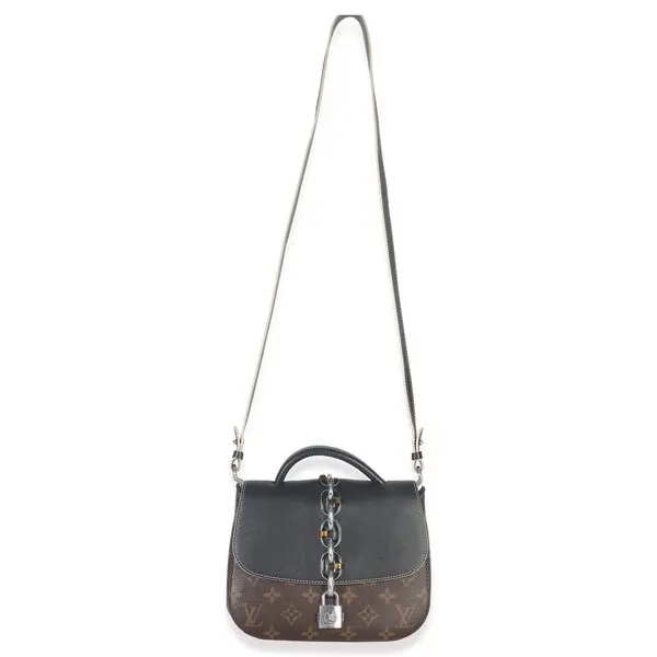 LOUIS VUITTON Monogram Canvas Chain It Pm