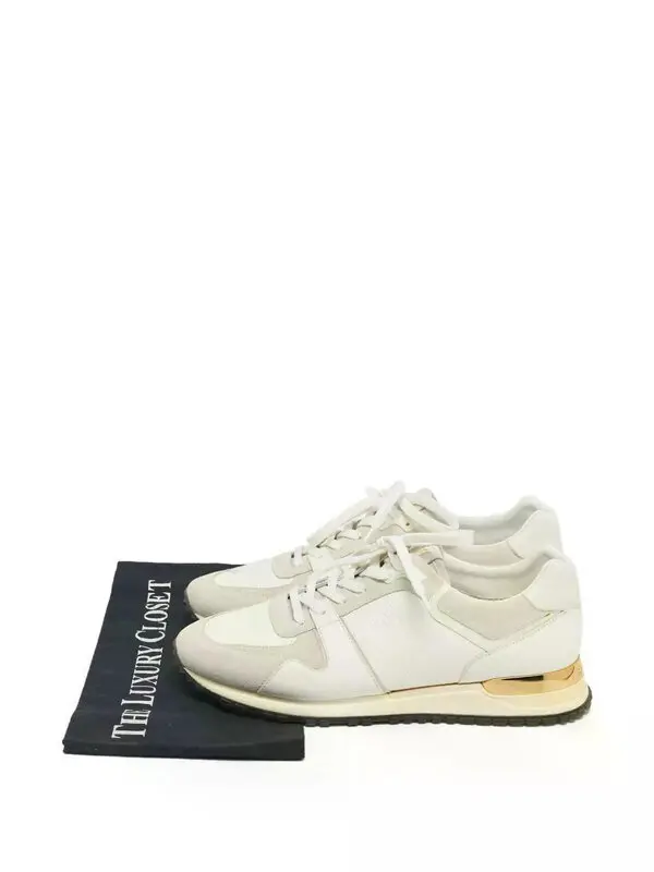 LOUIS VUITTON Lace-up Sneakers