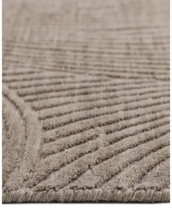 TIMELESS RUG DESIGNS Ayr S3421 8'0x10'0 Area Rug - Brown