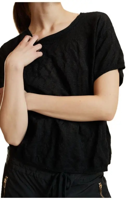 Cynthia Rowley Crinkle Knit Short Sleeve Top - Black