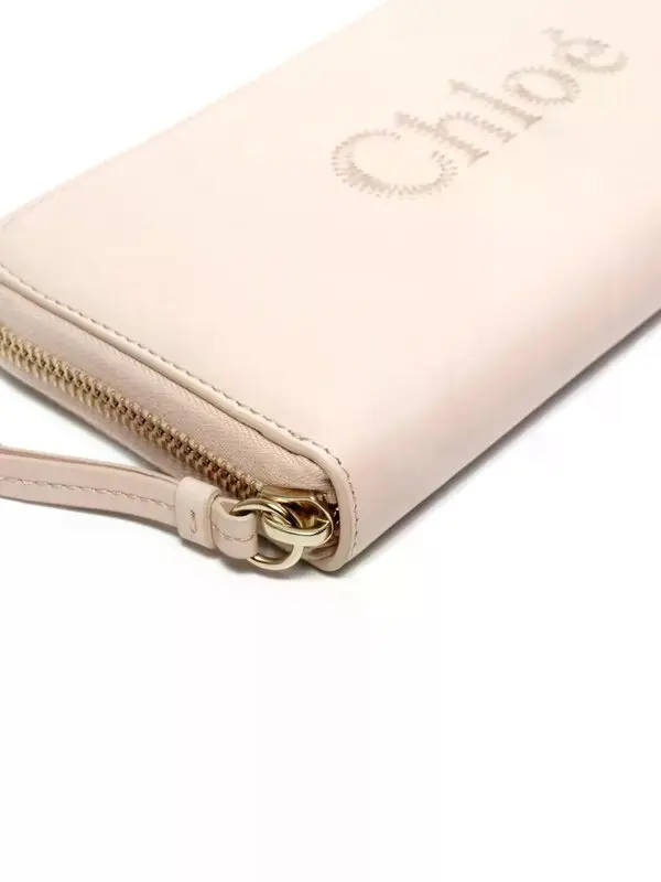 Chloé 2015-2025 Logo-embroidery Leather Wallet