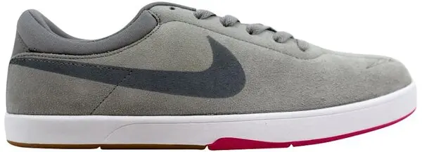 Nike Low Top Sneakers