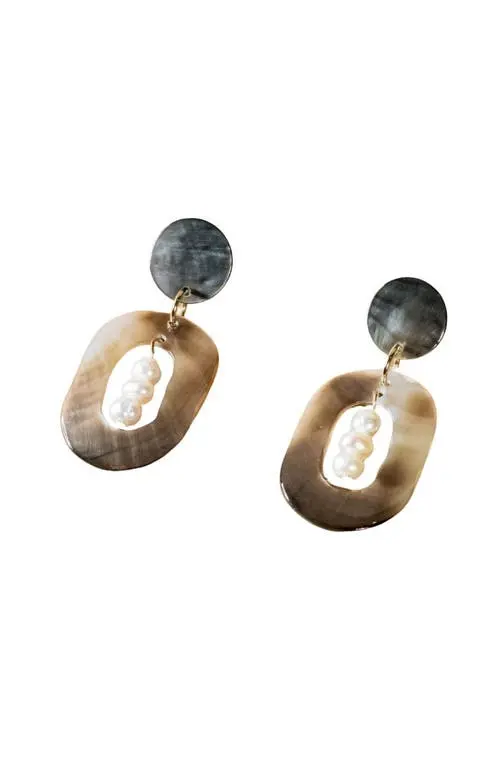 Likhâ Mother-of-pearl And Pearl Dangle Earrings - Black