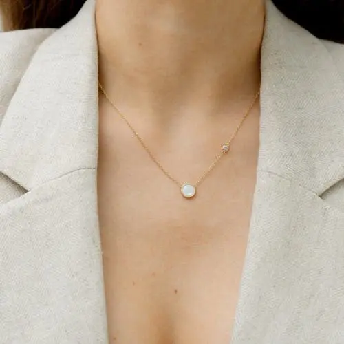 SARA PATINO Round Pearl Pendant Necklace