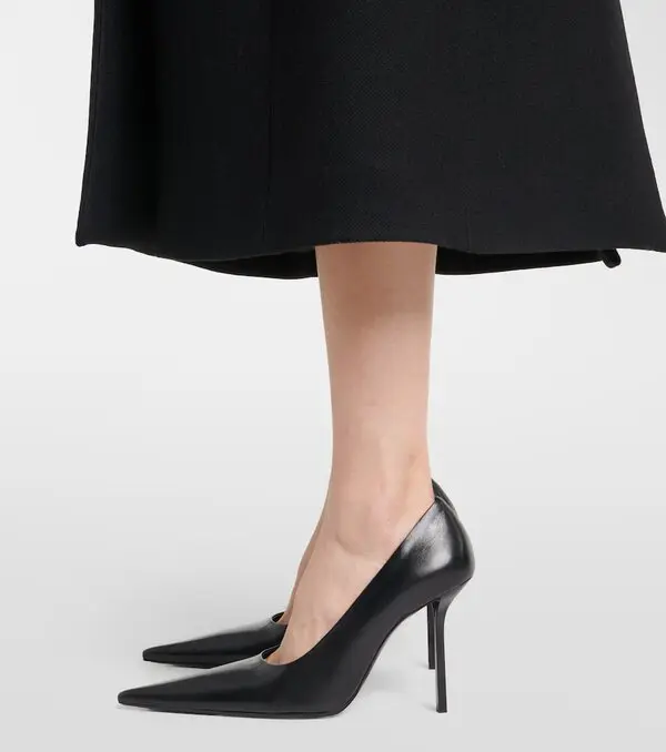 Victoria Beckham 100 Leather Pumps - Black