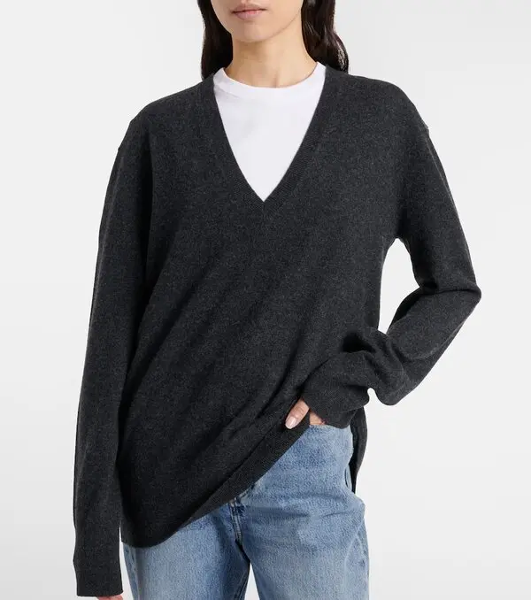 TOTEME Cashmere V-neck Sweater - Grey
