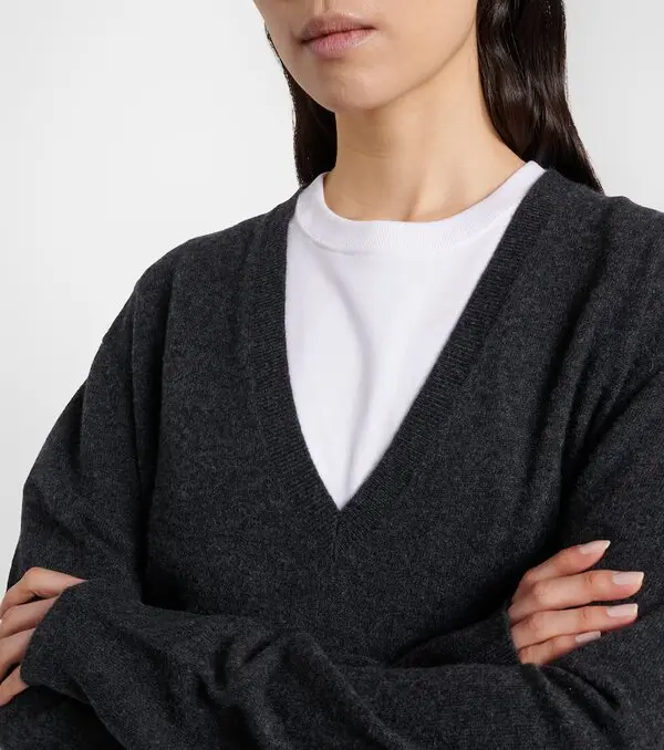 TOTEME Cashmere V-neck Sweater - Grey