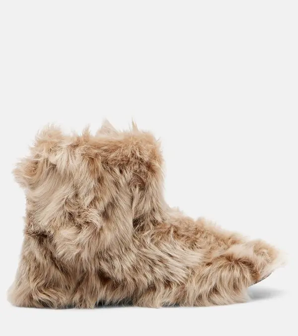 CHRISTEN Shearling Ankle Boots - Beige