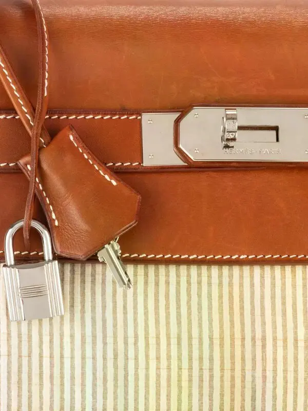 Hermès Kelly 40 Handle Lock Stamp Tote Bag