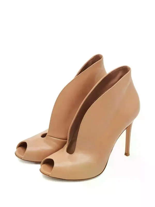 GIANVITO ROSSI Leather Cut-out Booties