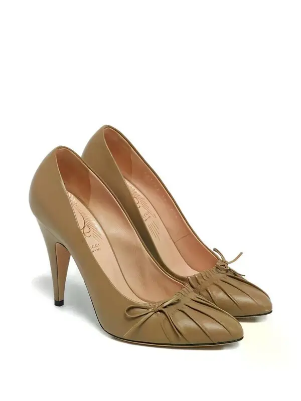 Gucci Leather Pointed Pumps