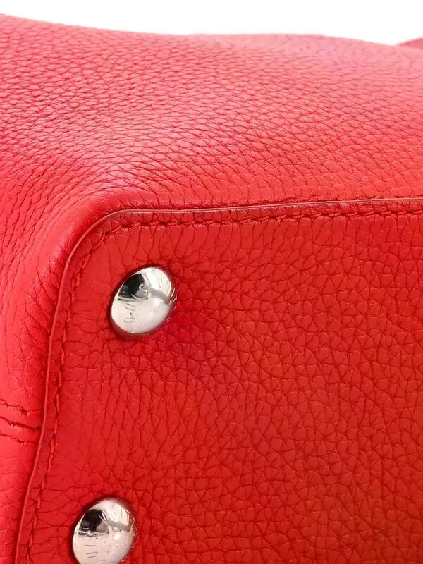 LOUIS VUITTON Capucines Leather Bb Satchel - Red