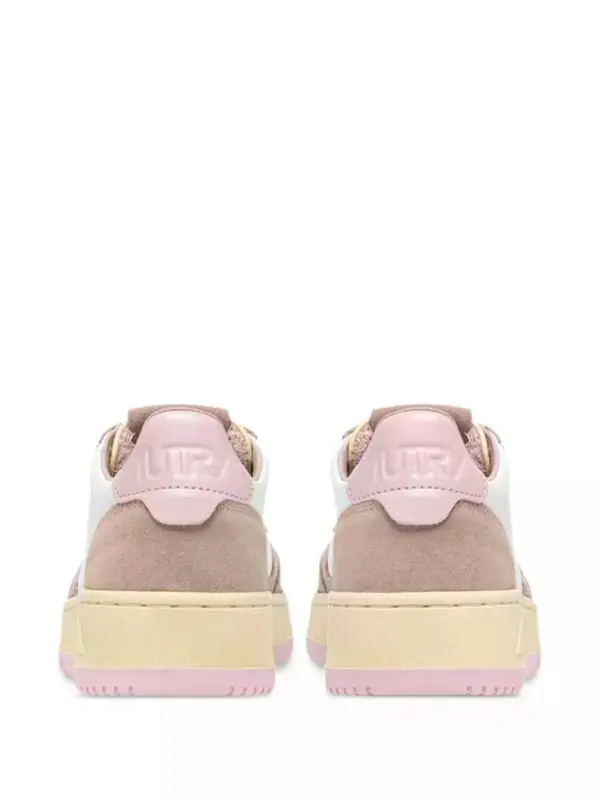 AUTRY Medalist Low Top Sneakers