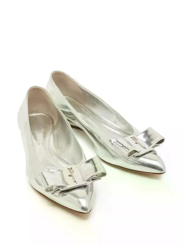FERRAGAMO Viva Bow Leather Pumps