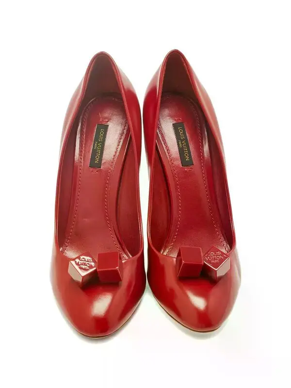 LOUIS VUITTON Leather Stiletto Pumps